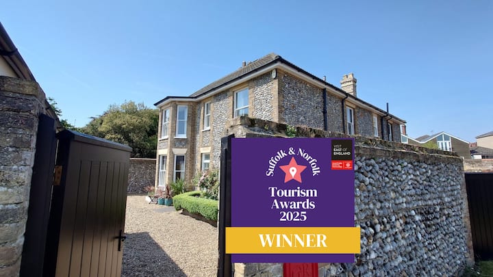 North Cottage Cromer 
Luxury Beach House - Norfolk