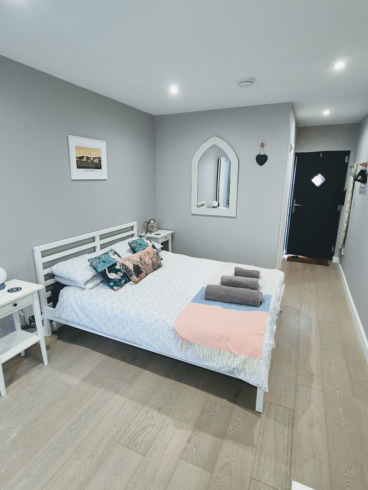 The Annexe! A Self Contained Studio For 2 People - Oxford