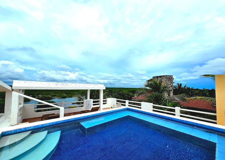 Casa Con Acceso A La Increíble Laguna Yalkú Akumal - Akumal