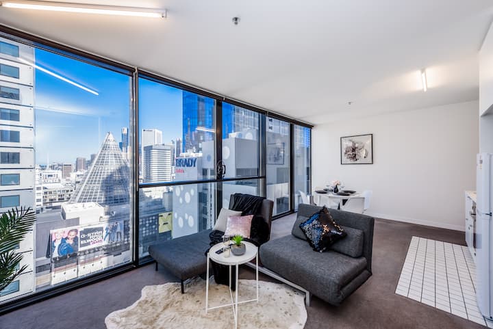 Executive Living Style In Cbd - #Shop#food#travel - Melbourne