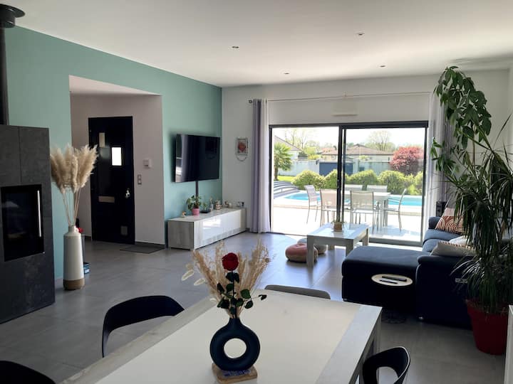 Villa Avec Piscine Aux Portes De Pau ! - Pau