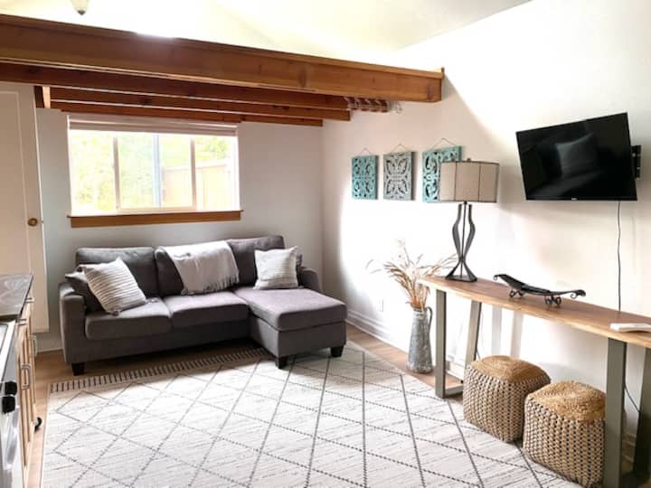 The Upcycle: One Bedroom Close To U Of O - Eugene, OR