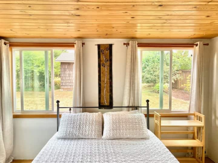 The Upcycle: One Bedroom Close To U Of O - Eugene, OR