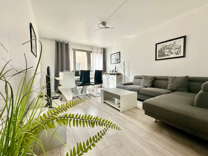 Le Montjovis, Spacieux Et Lumineux Avec Garage - Limoges