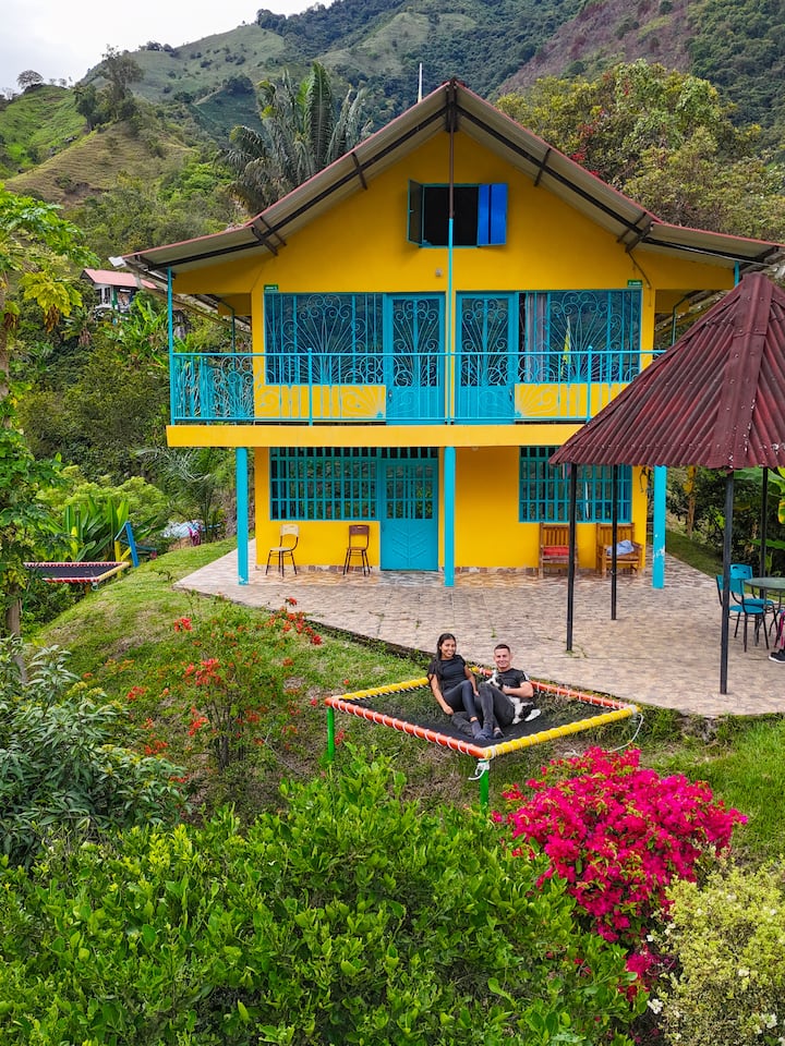 La Morada Del Viento
Cabaña Encanto - Huila