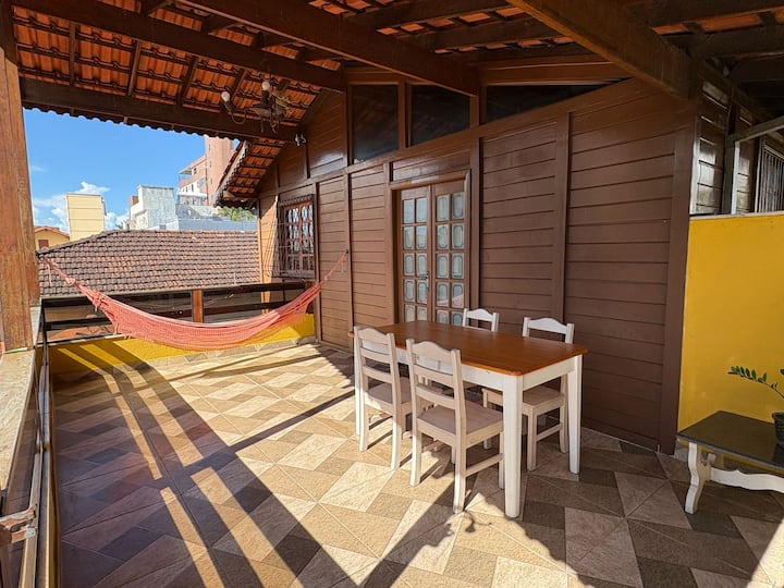 Casa De Madeira Na Pampulha - Belo Horizonte
