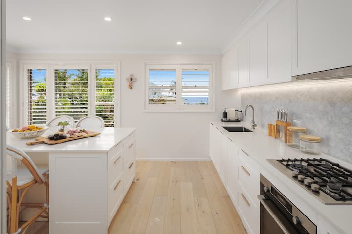 Avoca Pines Surf Lodge - Avoca Beach