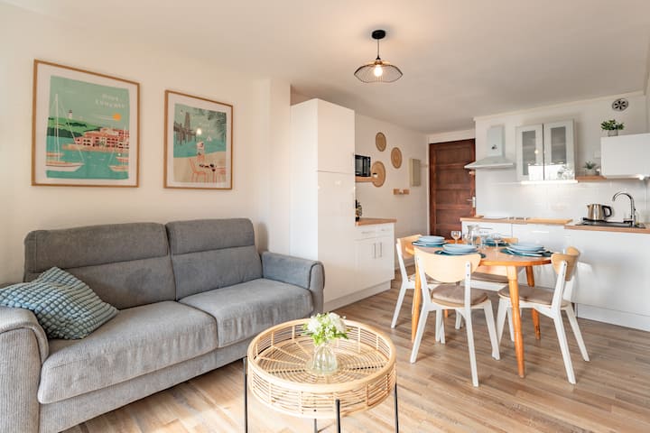 Le Lamparo Entre Port Et Mer - Leucate