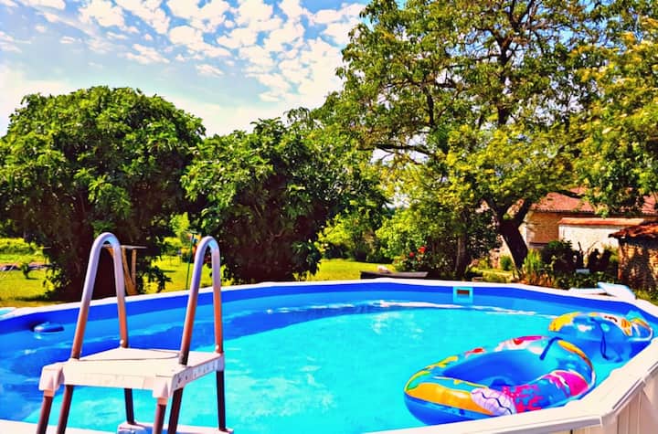 Gîte Au Coeur Du Périgord Blanc 6 Personnes - Château de Neuvic