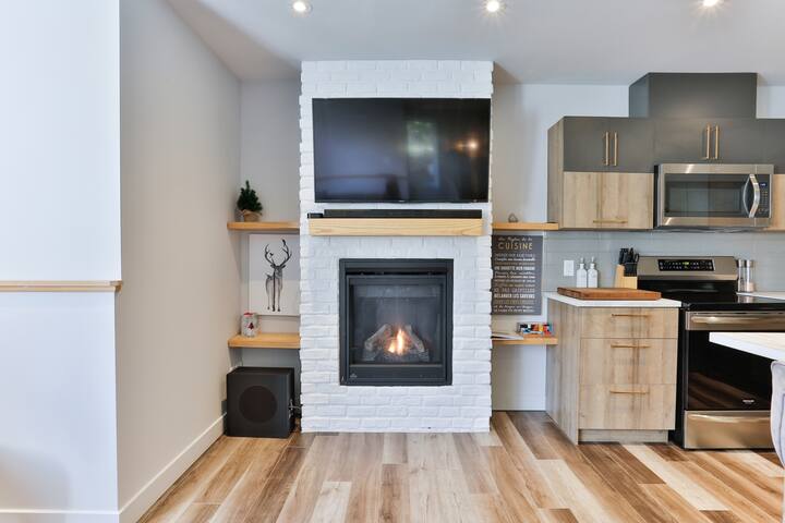 Condo 4 1/2 Au Soleil Levant, Bromont - Granby