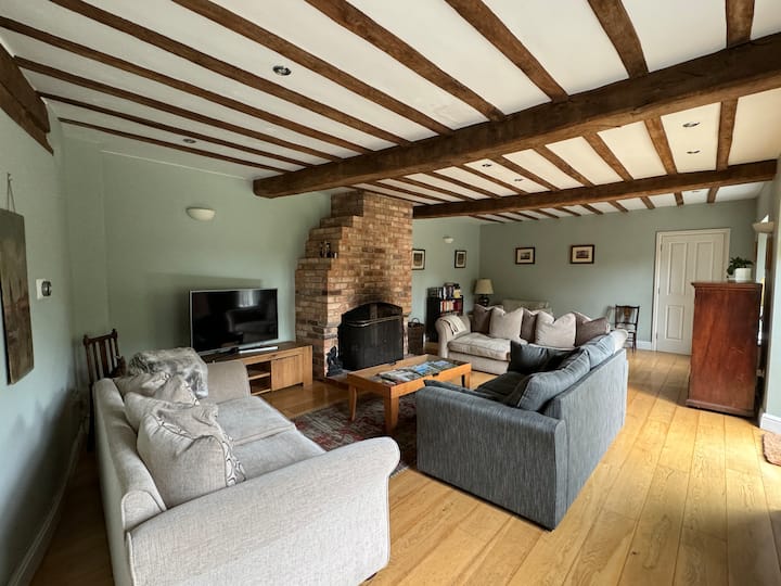 Stunning Barn Conversion Prized Cotswold Location - Chipping Norton