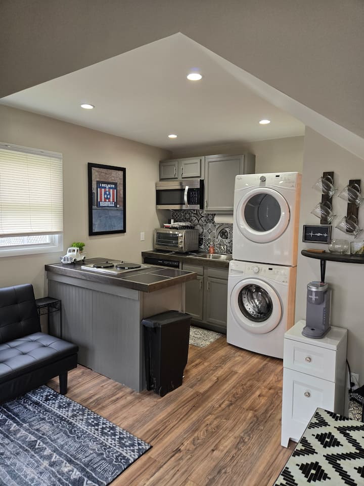 Music City, Tiny Living - Nashville, TN