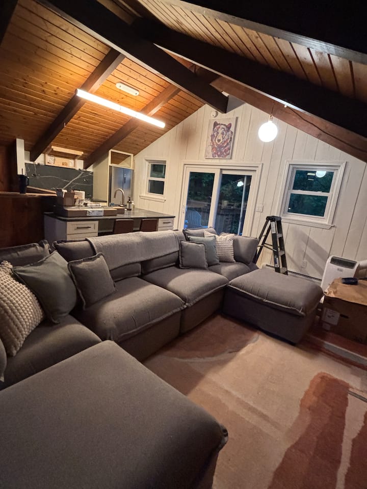 Newly Renovated Cathedral Ledge Chalet Walk To Echo Lake, Pet-friendly, N Conway - Conway, NH