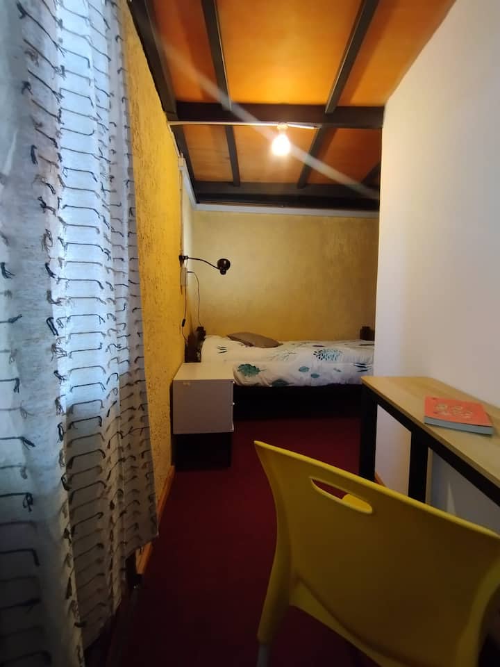 Habitación Individual En Residencia De Estudiantes - Montevideo