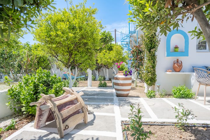Perivoli 3-chora(5min Away From The Center By Car) - Naxos