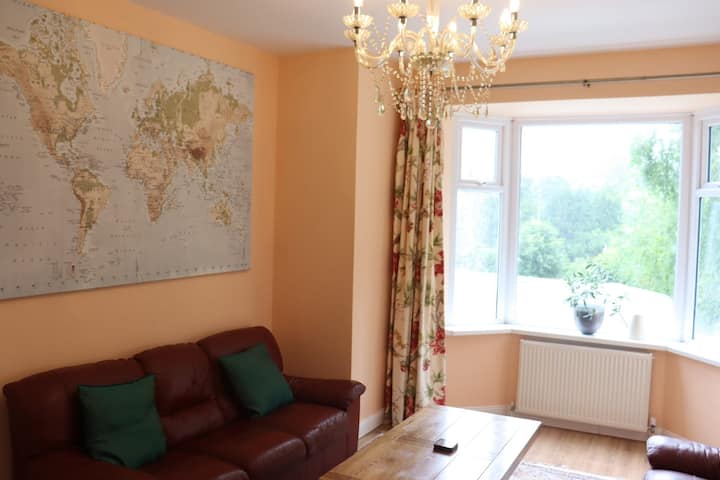 Entire Guest Suite In Kilmacanogue - Greystones