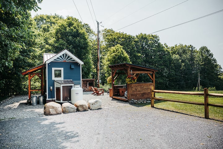 Sunrise/sunset Tiny House W/ Mountain Views - Vermont