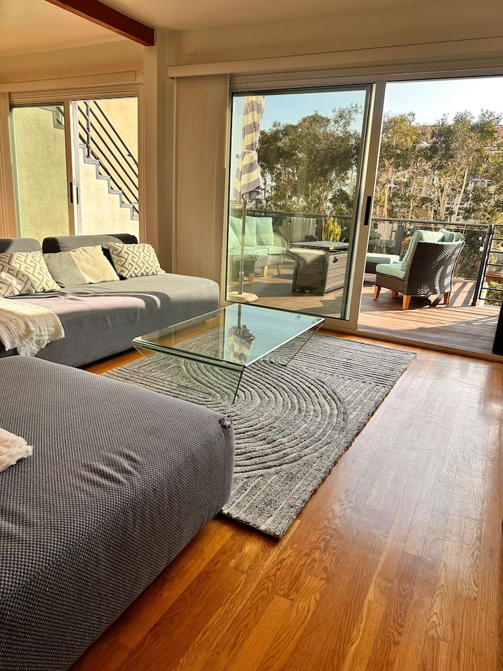 Beautiful Modern Get-away At Beach! - Marina del Rey, CA