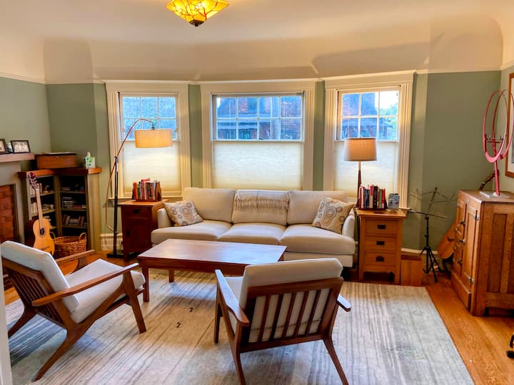 1906 4br, 2.5ba Close To Campus, Shops - Berkeley, CA