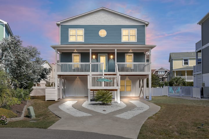 Luxury Beach Home With Amazing 360° Roof Top View! - Kure Beach, NC