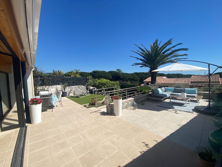 Villa 200m De La Plage Et De La Piscine Très Calme - Sainte-Maxime