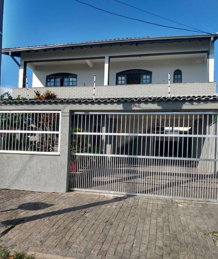 Casa Peruibe 500mt Do Mar C/ Wi-fi  Sky 250mb - Peruíbe