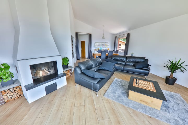 Rigi Villa Room For Young Uncomplicated Backpacker - Lucerne