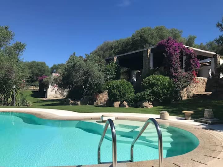 Villa With Private Pool In Costa Smeralda - Olbia