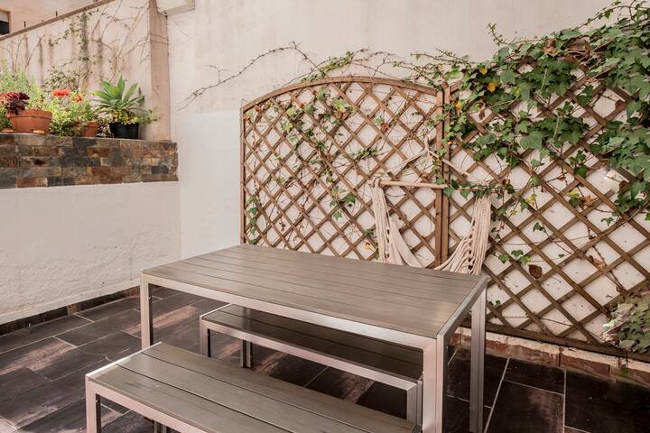 Three Bedrooms In City Center - Barcelona