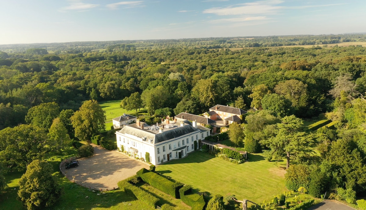 Countryside Getaway –150 Acres, Pool, Chef, Events - Villas for Rent in ...