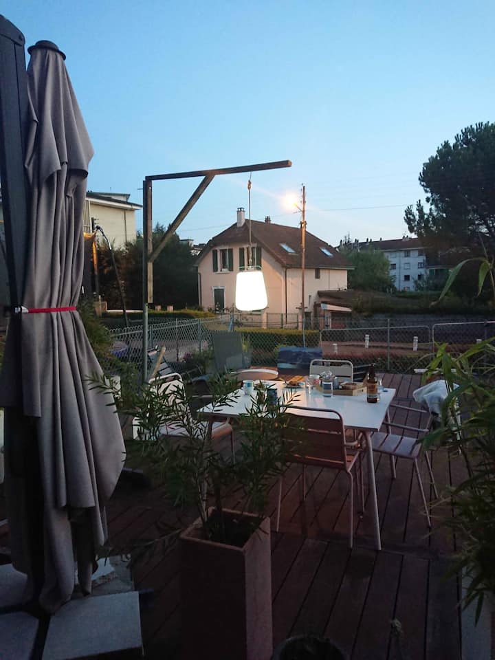 Appart T2 60m² +Terrasse 90m²+2 Vélos Gratuits+bus - Annecy