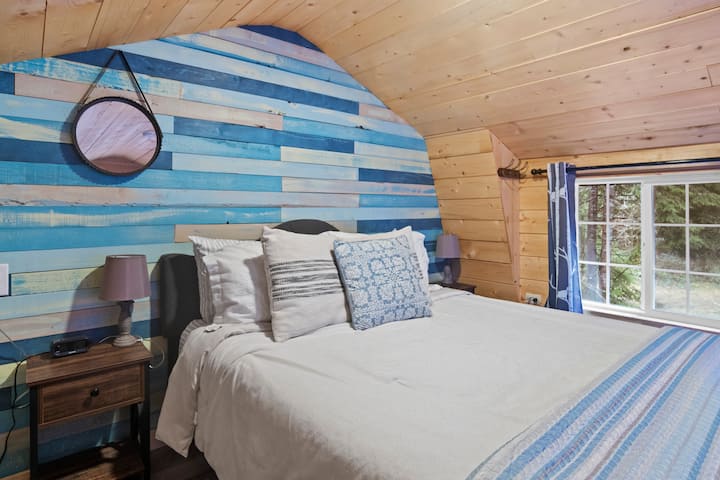 Steps From Mt. Rainier,hot Tub,a/c,fire Place,wifi - Ashford, WA