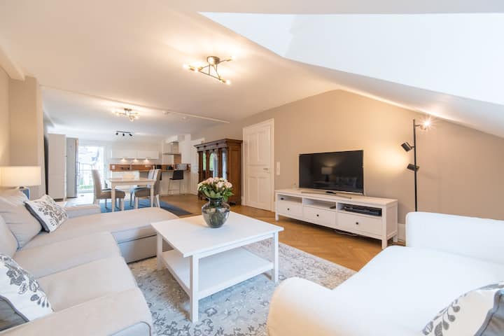 Castillo 11-dg, Luxus 4-zimmer, Balkon, Am Park - Bad Homburg