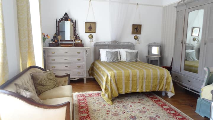 The Tilia Room At Monte Frio Alpacas - Vagos