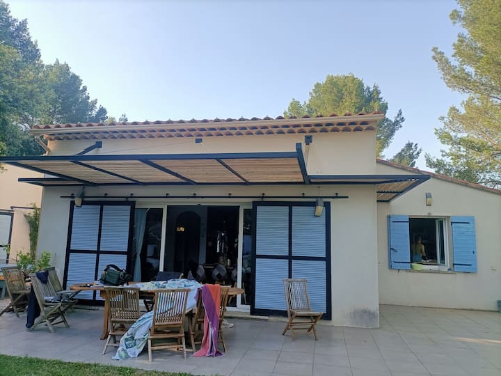 Maison 6/8 Pers. En Provence - Vedène