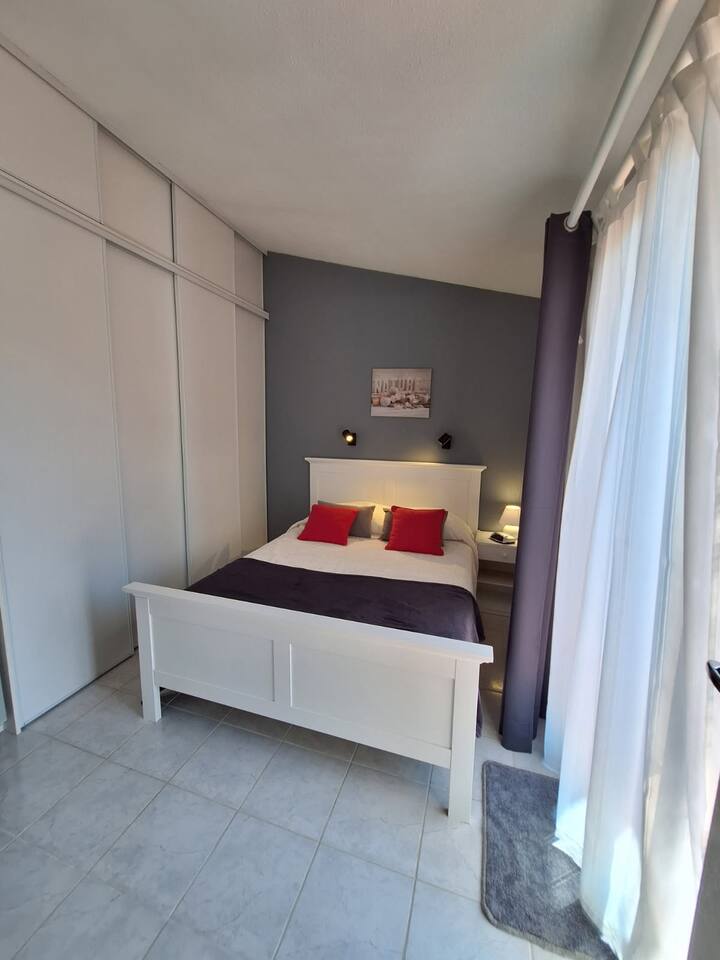 F2, Clim, Terrasse, Parking Privé, Proche Plage - Leucate