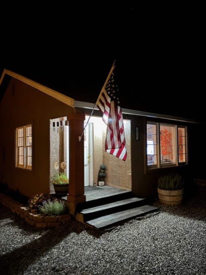 Western Slope Cozy Cottage - Grand Junction