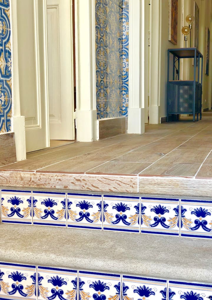 The Corner House - Huge Terrace/steps To Downtown - Faro