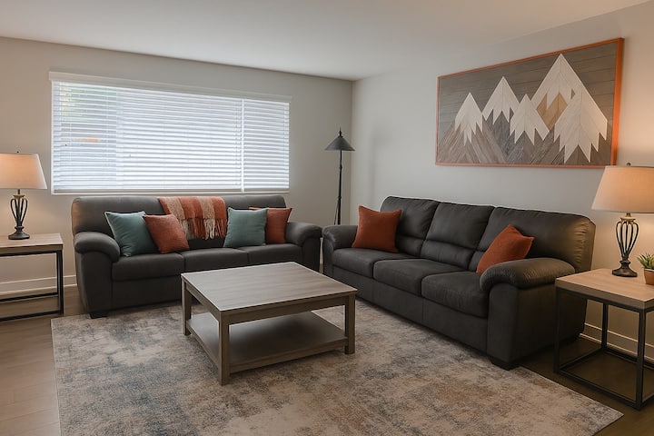 ☆Large Pet Friendly Home + Garage Near Fairgrounds - Boise, ID