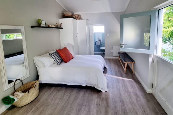 Studio In Stellenbosch - Walk To Town - Stellenbosch
