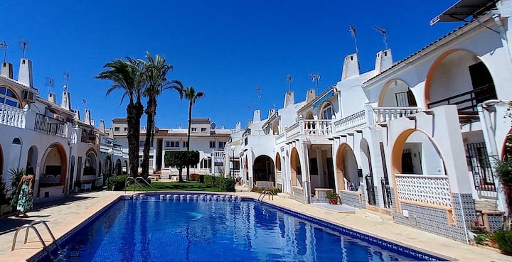 Residential Plaza Vt-475652-a - Torrevieja