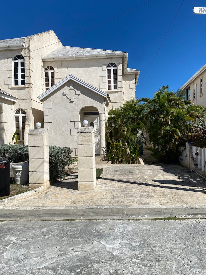2 Bed, 2.5 Bath, Private Pool-no Shared Spaces - Barbados