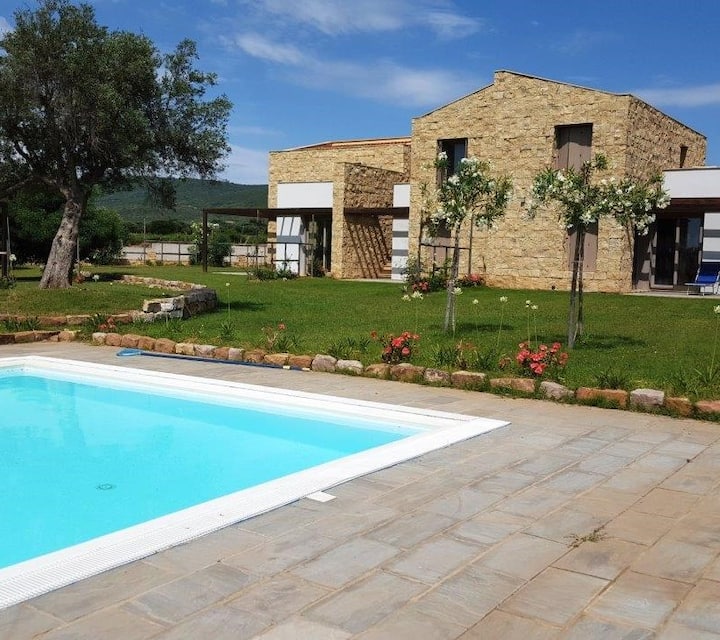 Villa Borgo Elegance Carrubedda - Sant'Anna Arresi