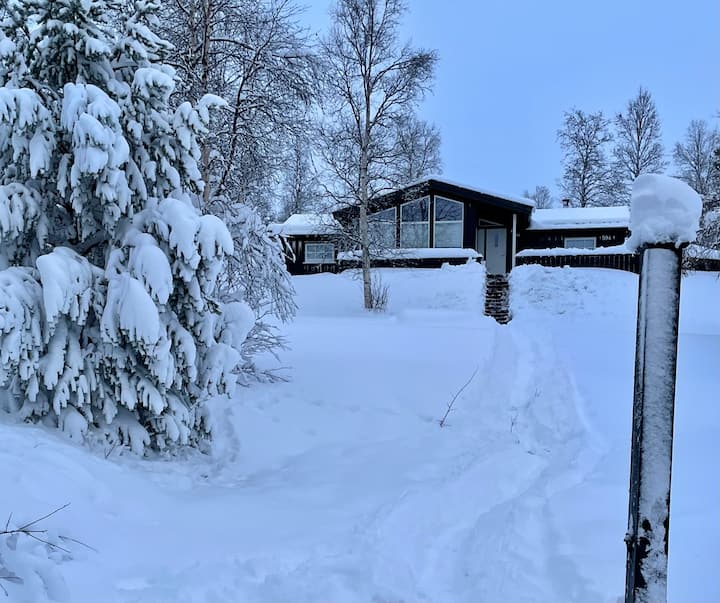 Hytteidyll Ved Gjevilvatnet - Oppdal