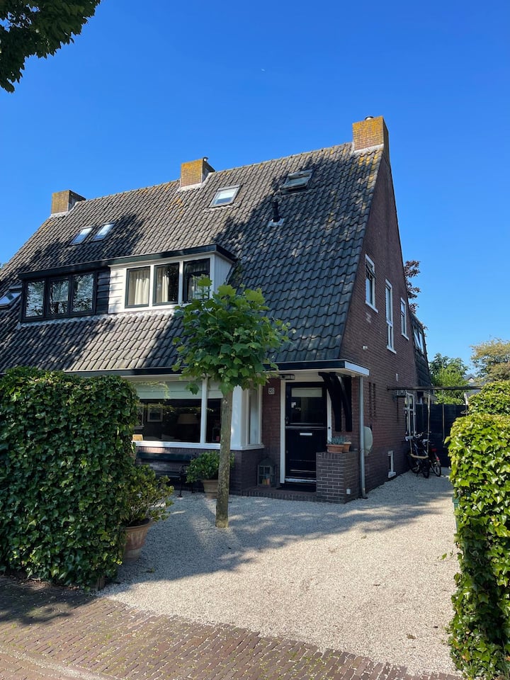 Ideal Family House And Sauna In The Center Of Nl - Naarden