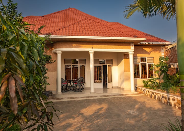 Sunset View Villa, Kigali City, Nyagatovu-remera - Rwanda