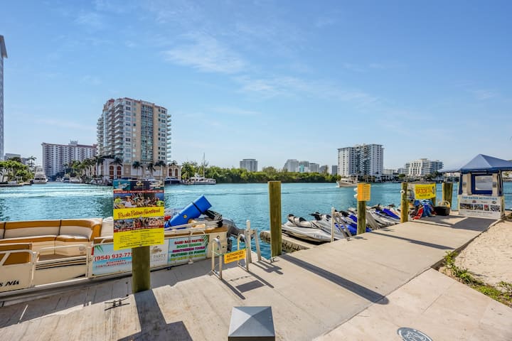 Resort-style 1br | Intracoastal + Walk To Sand - Fort Lauderdale, FL