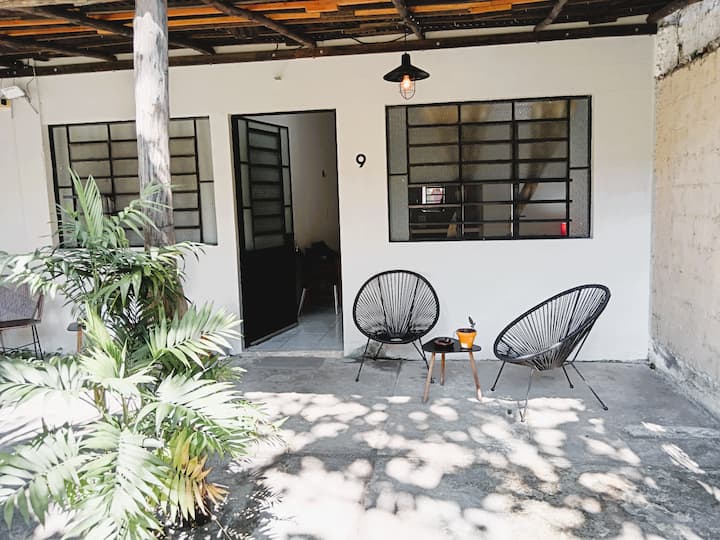 Simple Room · Ac · Wifi · Practical Stay - Chetumal