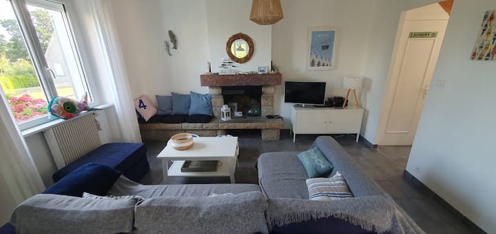 Ti Pesked, Maison De Charme, 3*, à 135 S De La Mer - Plougonvelin