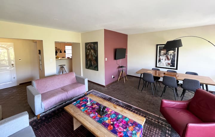 Apartamento Amplio Y Luminoso. Ubicacion Perfecta - Montevideo